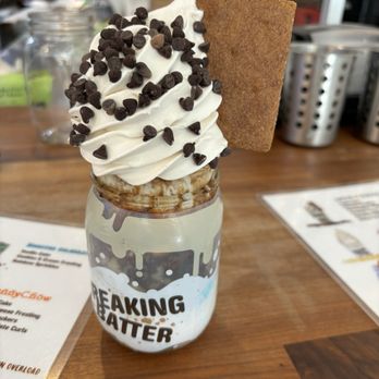 SURREAL CREAMERY - Updated December 2025 - 784 Photos & 479 Reviews ...