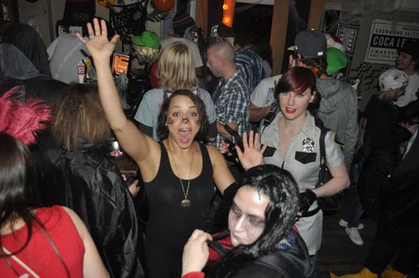 THE BEAVER BAR - BANFF - Updated December 2024 - 19 Photos & 12 Reviews ...