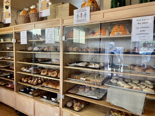 LA BELLA ROSA BAKERY CAFE - Updated December 2024 - 76 Photos & 65 ...