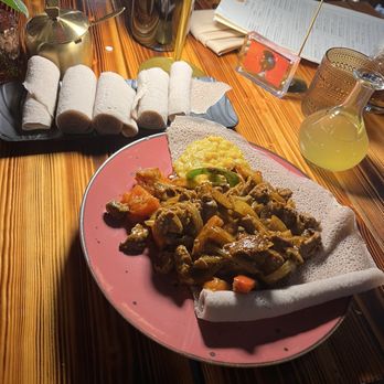 EATOPIA EATERY - Updated May 2025 - 137 Photos & 44 Reviews - 1301 U St ...