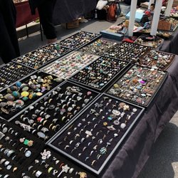 Suburban jewelry and loan store