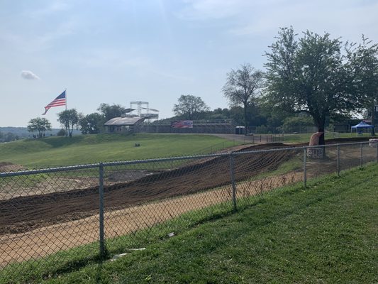 RED BUD TRACK’N TRAIL - Updated June 2025 - 39 Photos - 13638 N Red Bud ...