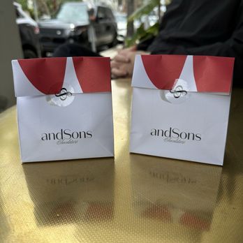 ANDSONS CHOCOLATES - Updated July 2024 - 691 Photos & 403 Reviews ...