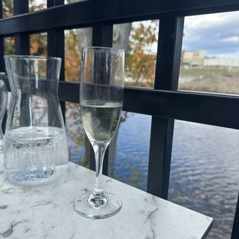 PIER 131 KITCHEN + BAR - 242 Photos & 106 Reviews - 9 Riverside Dr ...