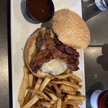 FLIP SIDE - Updated March 2025 - 1105 Photos & 719 Reviews - 3945 ...