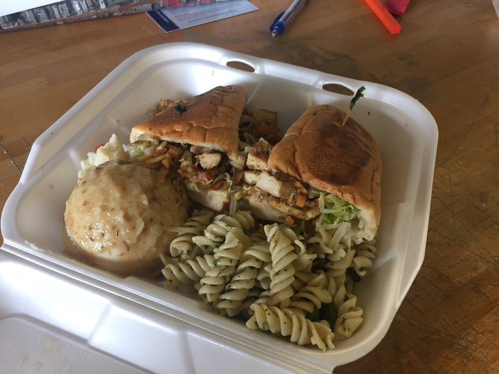 RUNWAY GRILLE & DELI - Updated 05/2025 - 790 NW 107th Ave, Miami ...