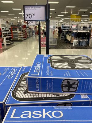 TARGET - Updated December 2025 - 39 Photos & 34 Reviews - 41 Robert Dr ...