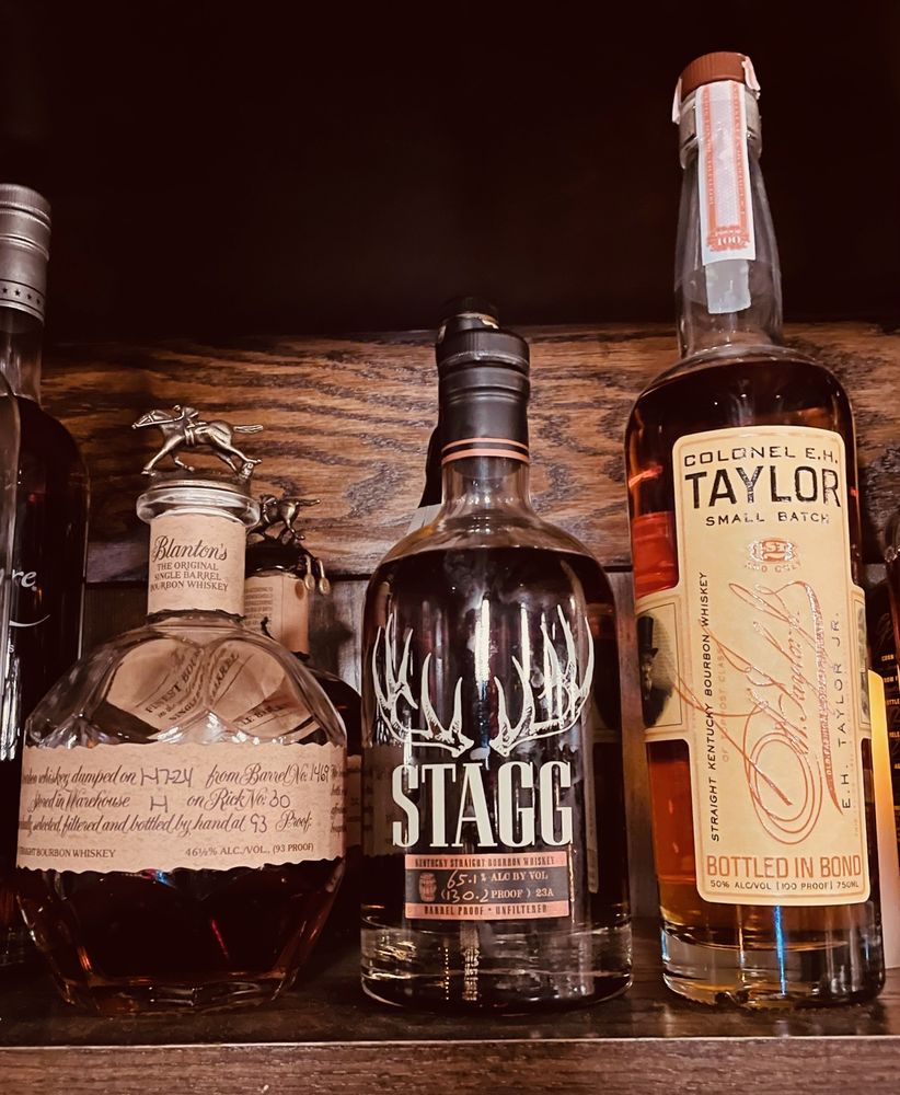 ROOST 374 - Updated December 2025 - 38 Photos & 56 Reviews - 374 Camino ...