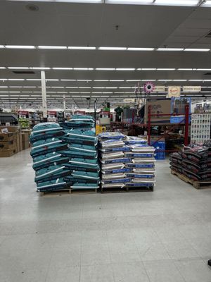 RUNNINGS - Updated December 2025 - 46 Photos - 1101 E Main St, Marshall ...