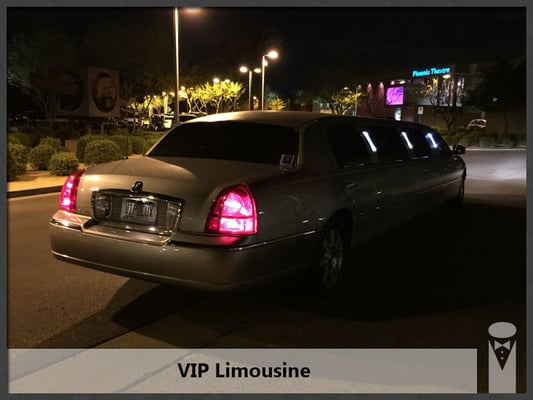 VIP LIMO - Updated January 2025 - 13 Photos - 2710 E Washignton St ...