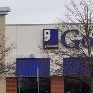 GOODWILL STORE & DONATION CENTER - Updated June 2024 - 31 Photos & 57 ...