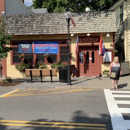 THE QUARTERDECK RESTAURANT - Updated August 2025 - 340 Photos & 622 ...