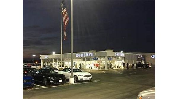 ROBERTS MOTORS - Updated December 2025 - 11 Photos - 4350 N Alby St ...