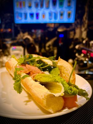 CAFE DARQ - Updated December 2025 - 273 Photos & 118 Reviews - 38 Beach ...