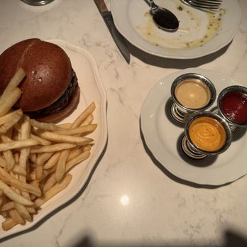 CAMPHOR - Updated October 2025 - 2372 Photos & 449 Reviews - 923 E 3rd ...