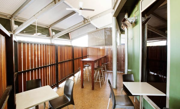 CHATSWOOD HILLS TAVERN - Cnr Chatswood & Magellan Rd, Springwood ...