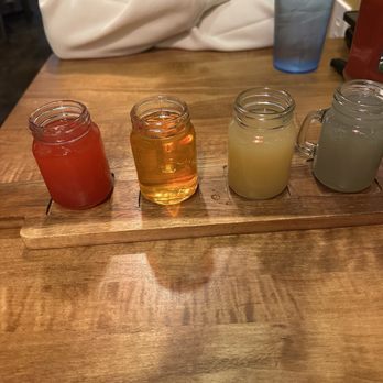 EASY RIDER DINER - TEMP. CLOSED - Updated October 2025 - 525 Photos ...