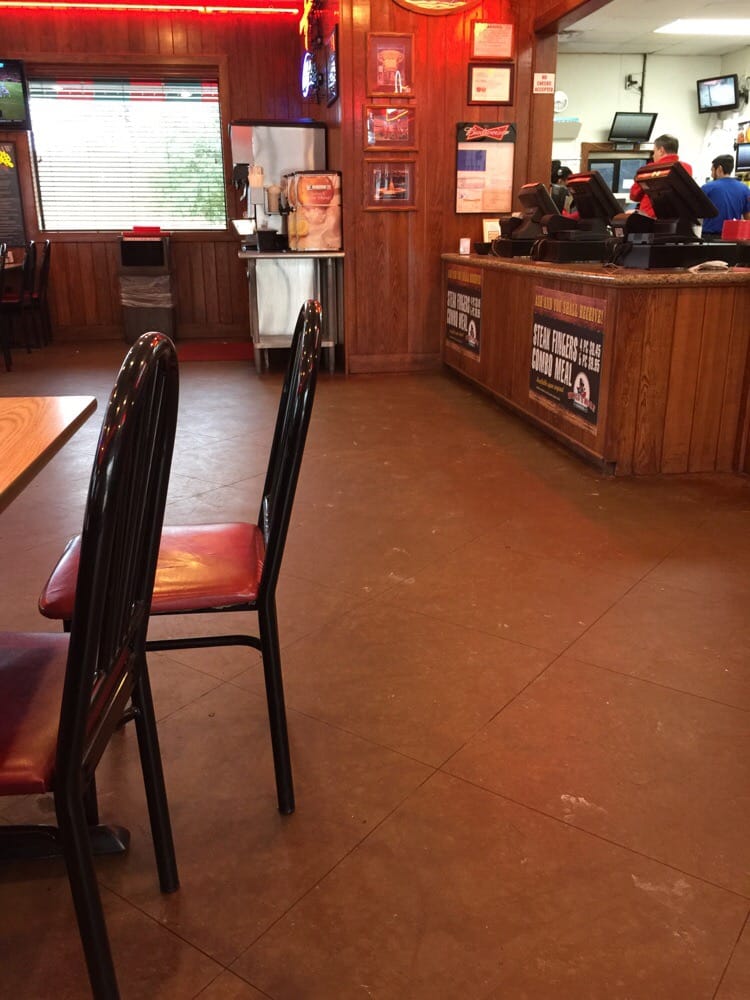 WINGS ‘N MORE EXPRESS - Updated October 2025 - 10 Photos - 32 Reviews ...