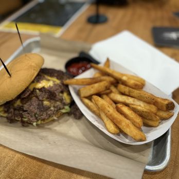 ANGRY CHAIR BREWING - Updated January 2025 - 670 Photos & 303 Reviews ...