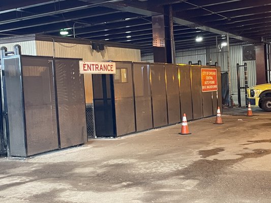 CITY OF CHICAGO AUTO POUND - Updated December 2025 - 21 Photos & 77 ...