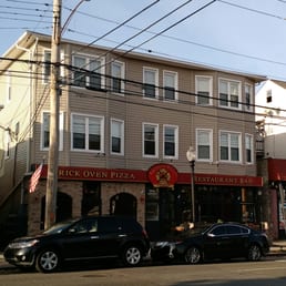 FIRE ENGINE PIZZA COMPANY - Updated December 2025 - 217 Photos & 268 ...