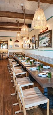 BEACHLIFE GROTTO - Updated January 2026 - 180 Photos & 137 Reviews ...