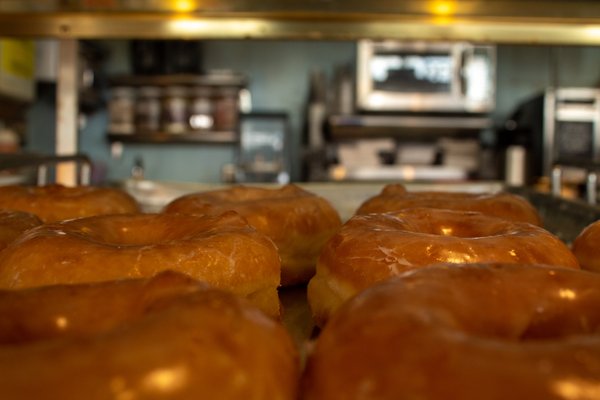 MISSION DONUT HOUSE - Updated January 2026 - 87 Photos & 77 Reviews ...