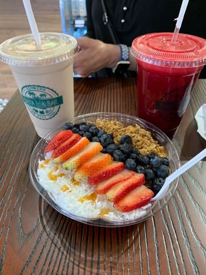 BAYA BAR - ACAI & SMOOTHIE SHOP - Updated January 2025 - 11 Photos & 14 ...