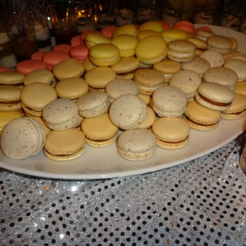 CRAVIN’ CAKE BAKERY - Updated June 2025 - 38 Photos - 6360 Mcleod Dr ...