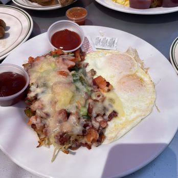 PALO ALTO CREAMERY - Bakery at 566 Emerson St, Palo Alto, California ...