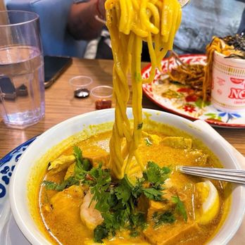 ASEAN STREAT FOOD HALL - Updated May 2024 - 530 Photos & 195 Reviews ...