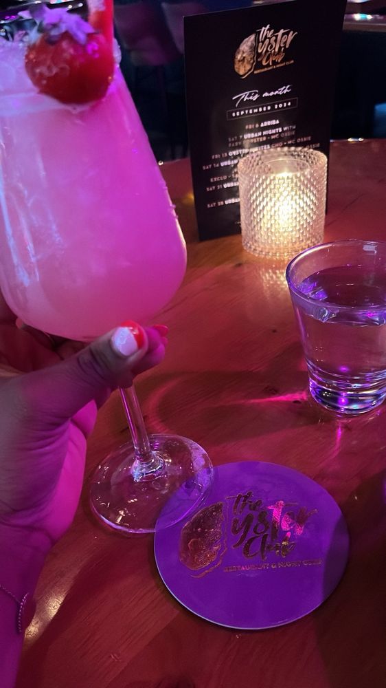 THE OYSTERCLUB - Updated September 2024 - Rodezand 36, Rotterdam, Zuid ...