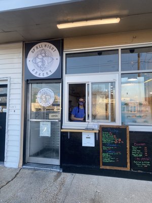 UP ALL NIGHT BAKERY - 17 Photos & 10 Reviews - 5411 Lakeside Ave ...