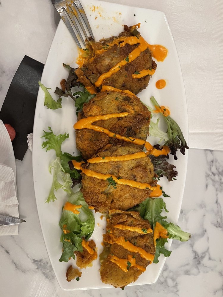 SOUTHERN QUEENZ RESTAURANT & BAR - Updated September 2025 - 349 Photos ...