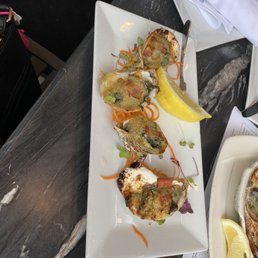 EMBARGO - Updated December 2025 - 348 Photos & 509 Reviews - 453 Main ...