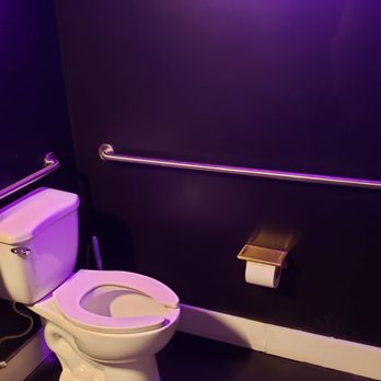 UNCOMMON PATH BREWING - Updated January 2025 - 175 Photos & 50 Reviews ...