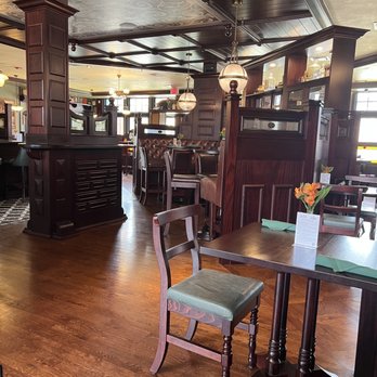 FIVE POINTS PUBLIC HOUSE AND EVENTS CENTER - Updated January 2026 - 62 ...