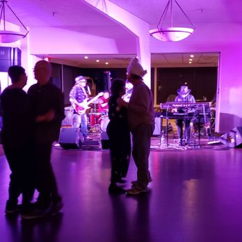 HIDDEN VALLEY COUNTRY CLUB - Updated January 2026 - 60 Photos & 21 ...