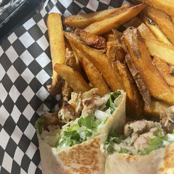 HAMILTON SPORTS BAR & GRILL - Updated December 2025 - 49 Photos & 24 ...