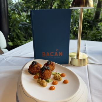 BACAN - Updated July 2025 - 1143 Photos & 250 Reviews - 6100 Wave Hotel ...
