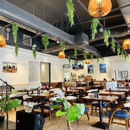 BEASTSIDE KITCHEN - Updated January 2026 - 1288 Photos & 602 Reviews ...