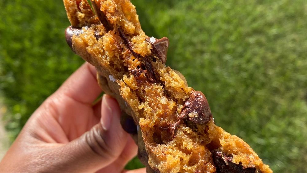 TWISTED BAKES - Milwaukee, Wisconsin - Desserts - Phone Number - Yelp