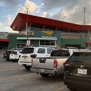 H E B PLUS - Updated December 2025 - 186 Photos & 199 Reviews - 5401 S ...