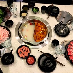 HOT POT HERO - Updated December 2025 - 694 Photos & 470 Reviews - 10045 ...