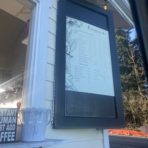 KITANDA - Updated April 2025 - 25 Photos - 12069 124th Ave NE, Kirkland ...