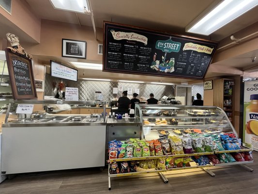 FOURTH STREET DELI - Updated November 2025 - 63 Photos & 95 Reviews ...