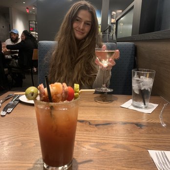 COOPER’S HAWK WINERY & RESTAURANT- AVON, IN - Updated July 2025 - 391 ...