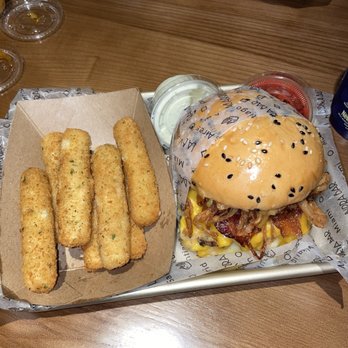 LA BIRRA BAR - Updated November 2024 - 49 Photos & 27 Reviews - 2031 E ...