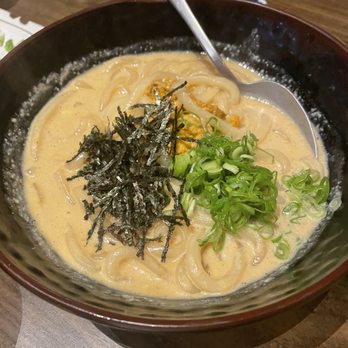 ISSIAN - Updated March 2025 - 1217 Photos & 525 Reviews - 1618 N 45th ...