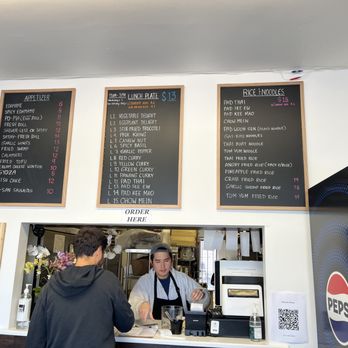 KIN-D THAI KITCHEN - Updated August 2024 - 107 Photos & 62 Reviews ...